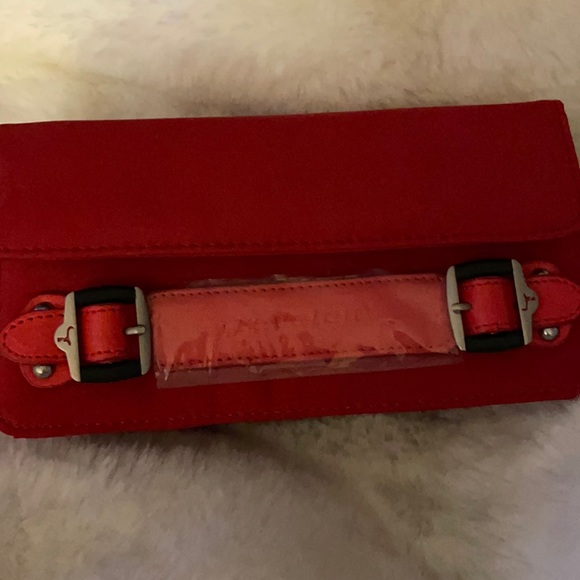 Travelon | Bags | New Safety Travelon Red Rfid Wallet With Detachable ...